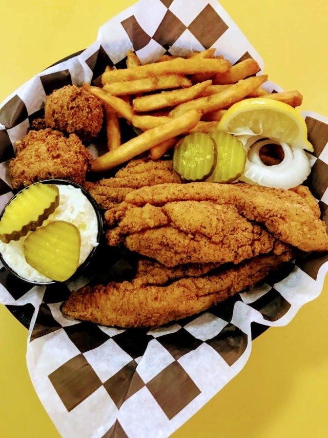 Home HOT WINGS,BARB QUE. FISH AND SEAFOOD ARE S OF THE FIXINS ...