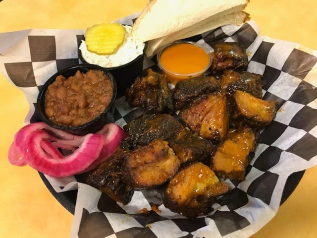 Home HOT WINGS,BARB QUE. FISH AND SEAFOOD ARE S OF THE FIXINS ...